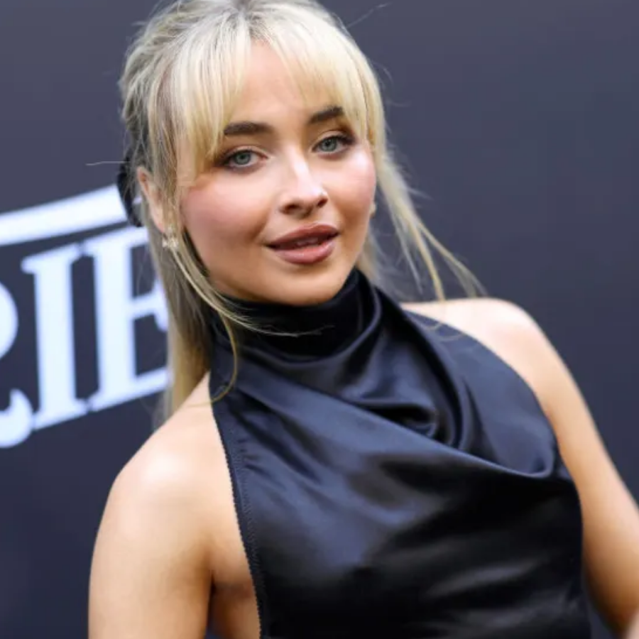 Sabrina Carpenter Shares Inspiring Songwriting Advice During Acceptance ...